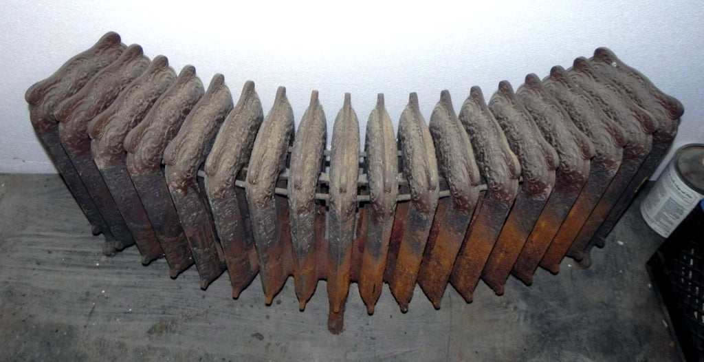 Antique Decorative Curved Cast Iron Steam Radiator – Toledo ...